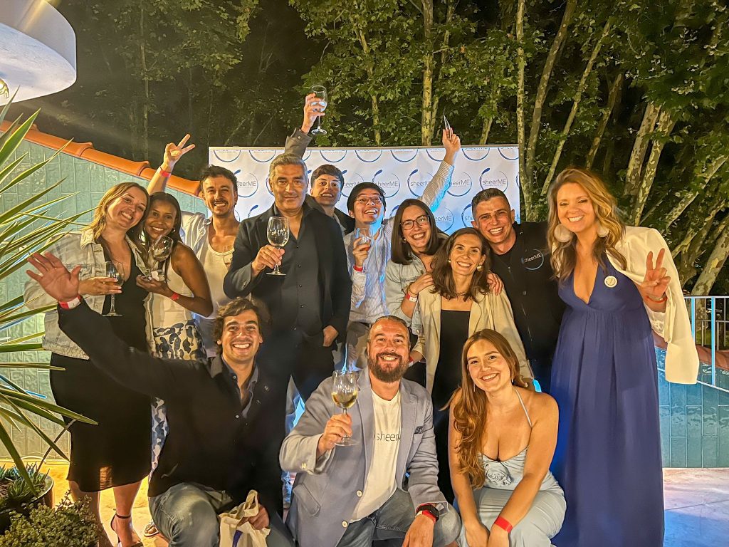 sheerME lança plataforma all-in-one para profissionais de beleza